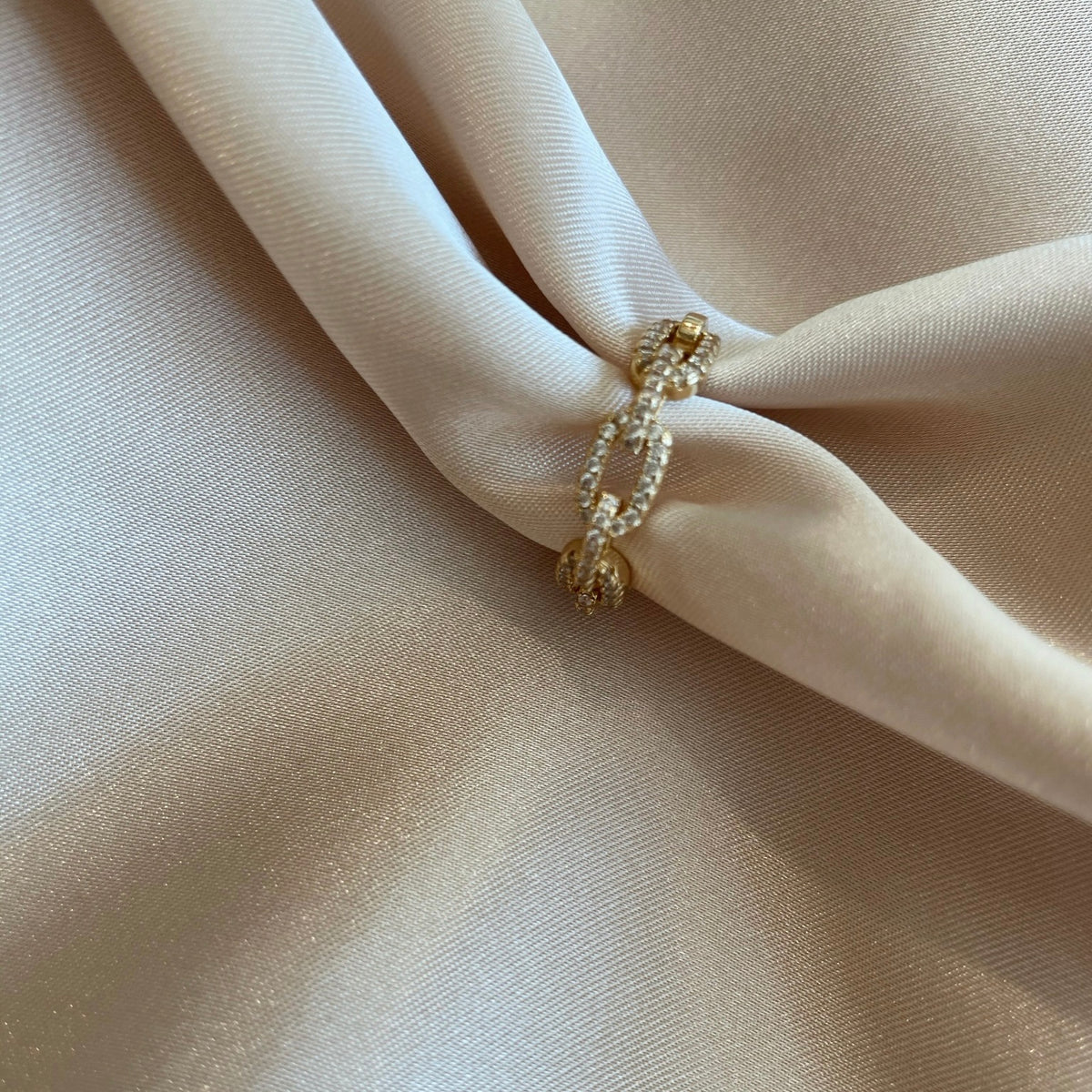 Alexis | Bollinger Brand